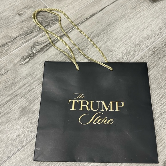 Party Supplies | The Trump Store Shopping Gift Bag | Poshmark